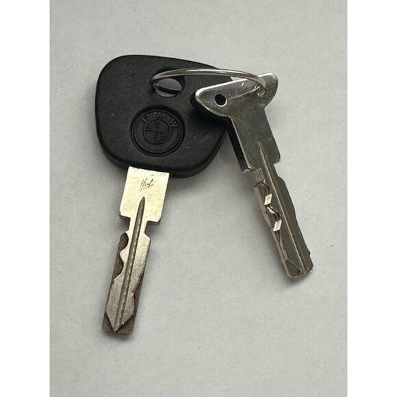 BMW | Other | Bmw Vintage Car Keys Huf E 2 Set Oem Original Authentic ...